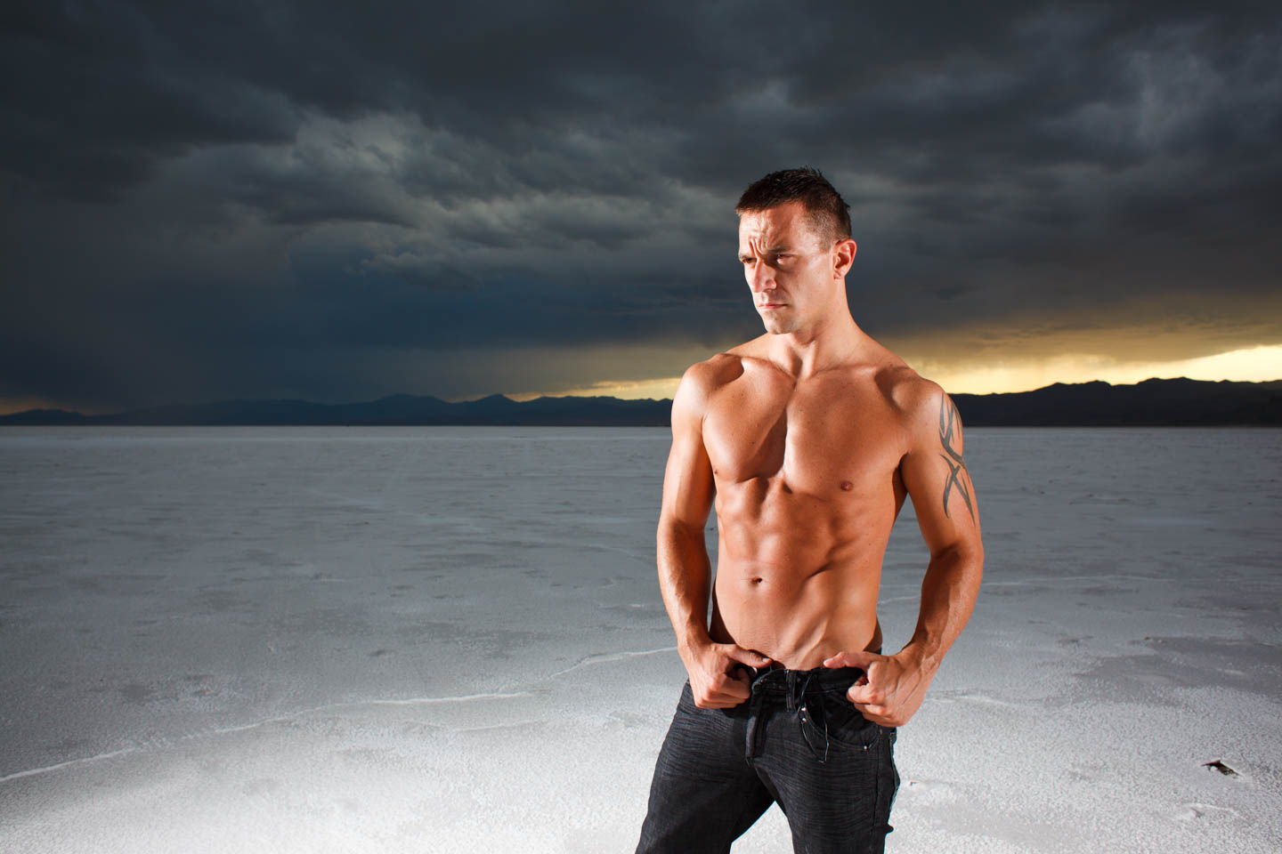 Jacob Muscles onto the Bonneville Salt Flats Photo Shoot | dav.d ...