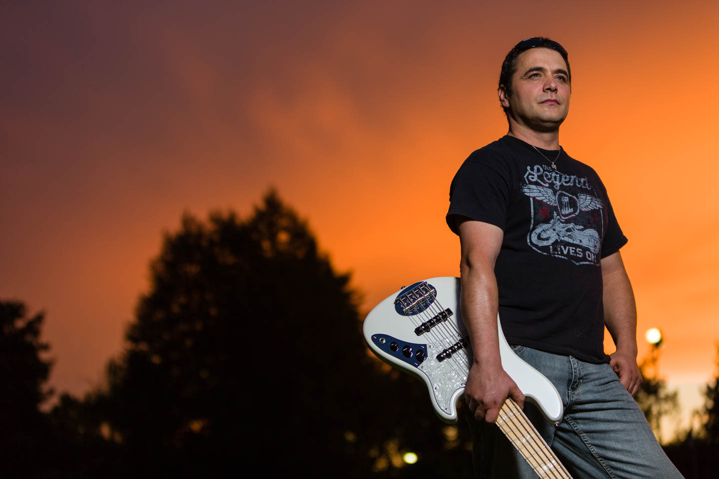 Zsolt: Ready to Rock & Roll with his Bass Guitar | dav.d photography