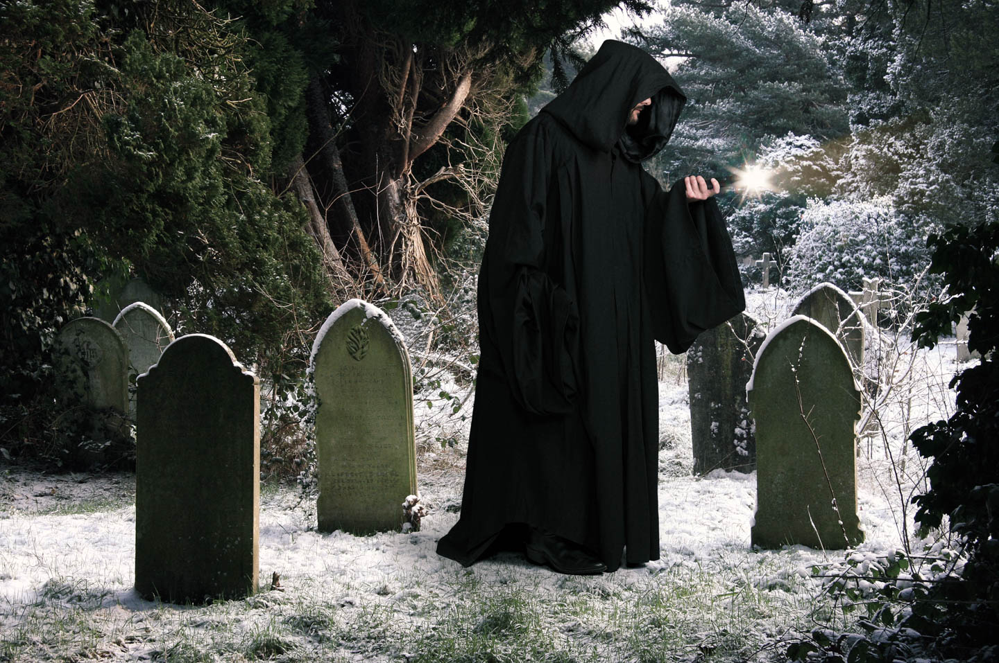 Steven Fales Wanders from Hell to Heaven | dav.d photography